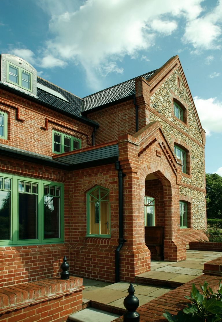 How to Build a Brick Wall (Steps with Pictures) - Build It