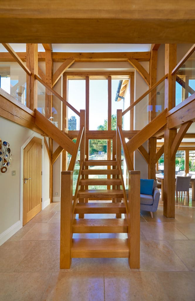 Guide to Building a Log Home - Build It