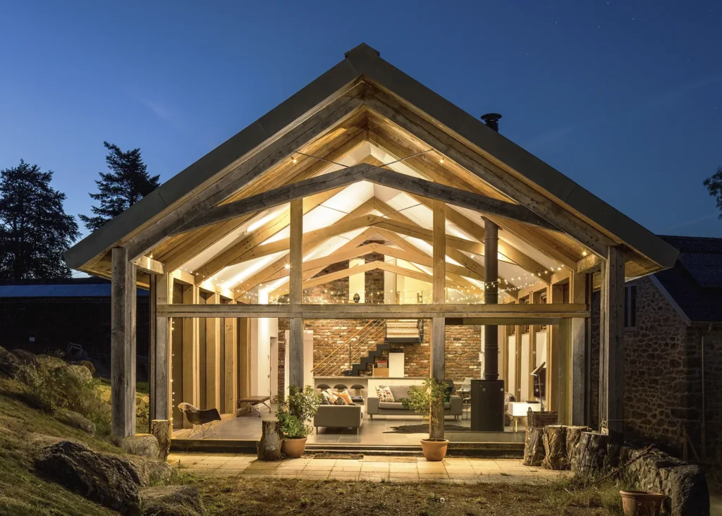 Build It's Latest Issue - Build It