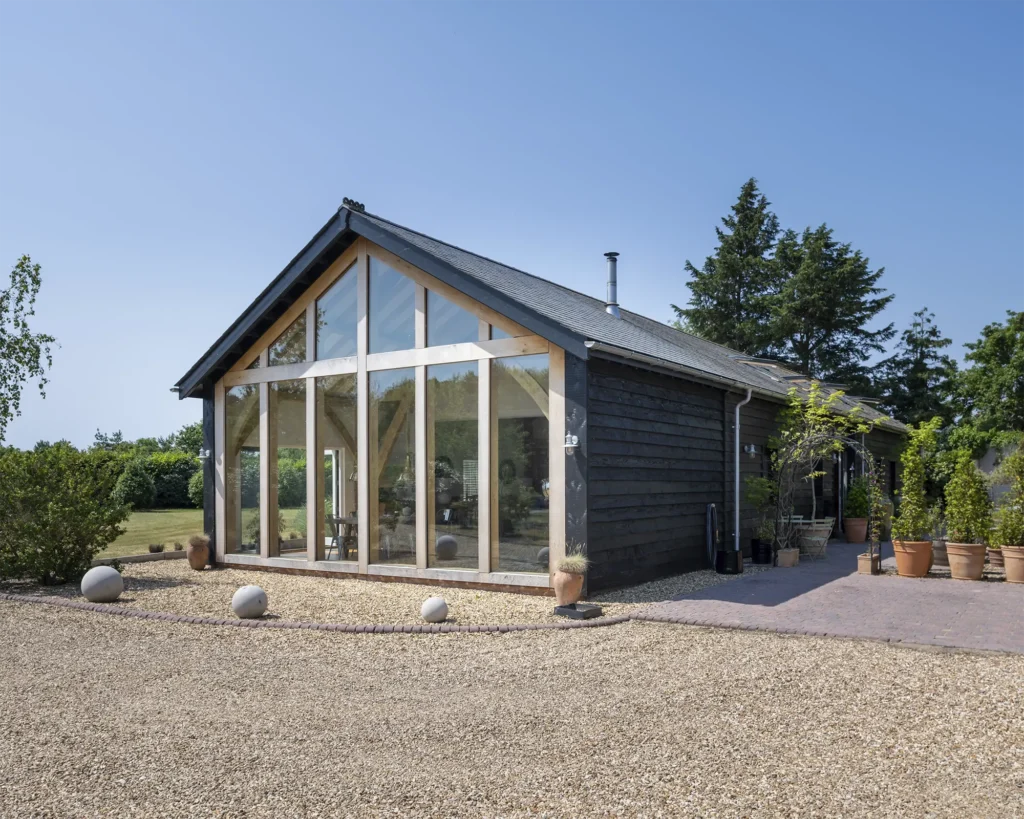 Build It's Latest Issue - Build It